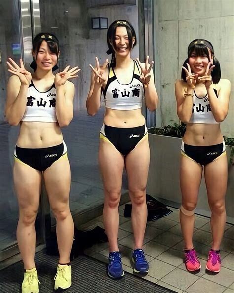 ボード「スポーツ女子」のピン
