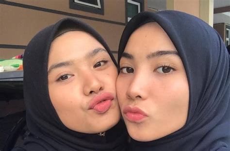 Makcik Hisap Kote Asupan Bokep