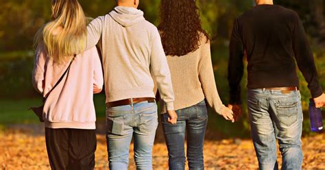 Société Jeunesse Sexualité Chez Les Ados Limportance Du Consentement