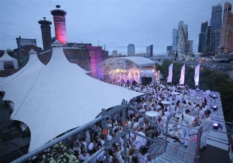 5 Amazing Nightclubs In Moscow Where You Can Party Like The Freaking