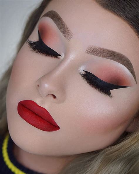 36 Flirty Prom Makeup Looks Ideas This Summer Page 10 Of 36 Latest