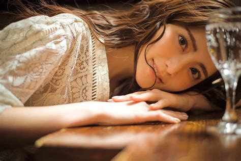 谷亜沙子さんのインスタグラム写真 谷亜沙子instagram 「【谷あさこ 1st写真集「cherie」発売記念イベント延期のお知らせ