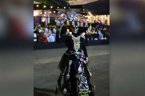 “viva La Catrina” La Tradicional Celebración Del Día De Muertos En