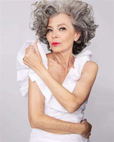 Top 30 Hairstyles For Grey Hair Over 60 2022 Updated In 2022 Grey