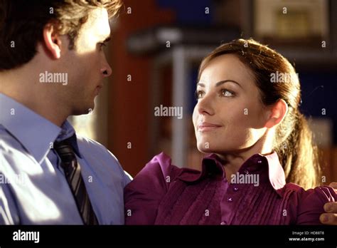 Erica Durance Smallville Banque Dimage Et Photos Alamy