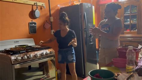 Cocinando El La Cocina De Mi Cuñada😇mira Que Cocinaremos😱 Youtube