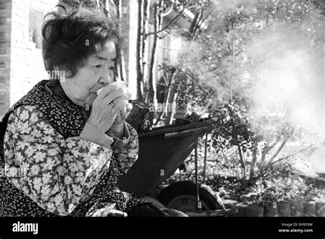 Older Japanese Granny Telegraph