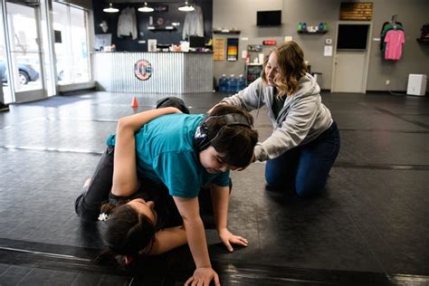 Boost Your Confidence With Top Tier Self Defence Classes In