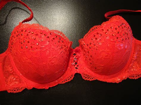 Victorias Secret Bra 36b Push Up Rhinestone Red Lace Victoria Secret