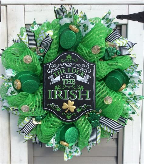 15 Stunning Handmade St Patricks Day Wreath Designs
