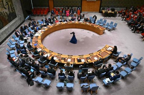 Un Security Council Adopts Ceasefire Resolution Aimed At Ending Israel