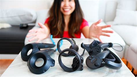 Valve Index Controllers Vs Oculus Touch Vs Htc Vive Controllers Review