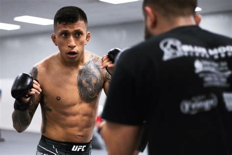 Ufc Fighter Jeff Molina Reveals Hes Bisexual I Wanted To Be Known