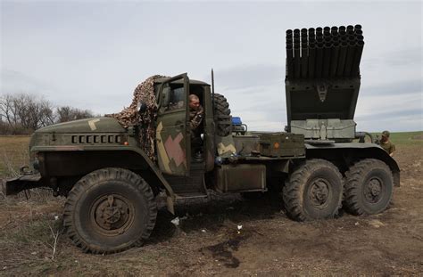 Ukraine Russia Set To Fight Largest Tank Battle In Europe Since World