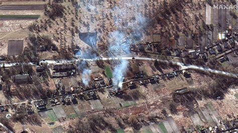 Así Se Ve La Extensión De Un Convoy Militar Ruso En Las Afueras De Kyiv