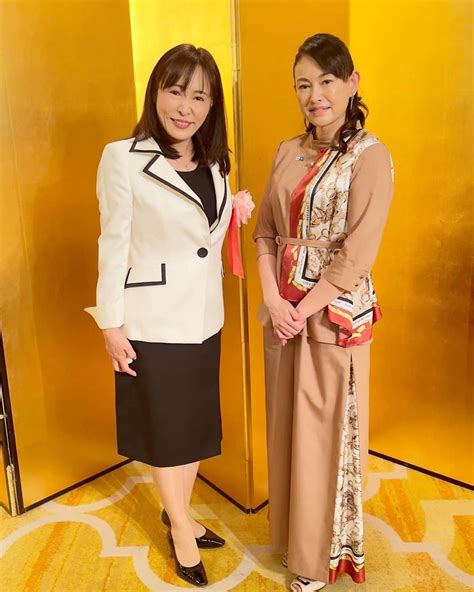 田中美奈子さんのインスタグラム写真 田中美奈子instagram 「今夜は都内ホテルで行われた、森まさこ議員を励ます会に太郎君と伺いまし
