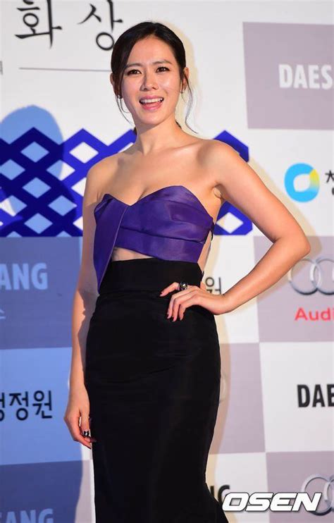 손예진 과감한 드레스 입고 [청룡영화제 사진]