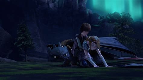 Image Hiccup Moving Astrid To Toothless  How To Train Your