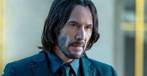 Keanu Reeves Gives John Wick Chapter 4 Stuntmen Shirts With The Number