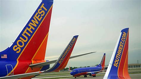 Pilot Sues Southwest After Colleague Exposes Himself
