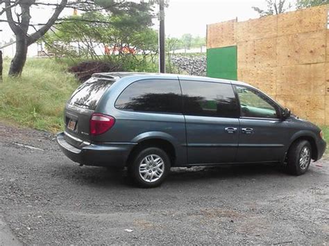 Find Used 2002 Dodge Grand Caravan Sport Mini Passenger Van 4 Door 3 3l