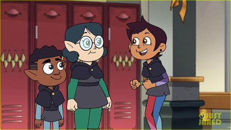 The Owl House Creator Confirms Lead Character Luz Is Bisexual Photo