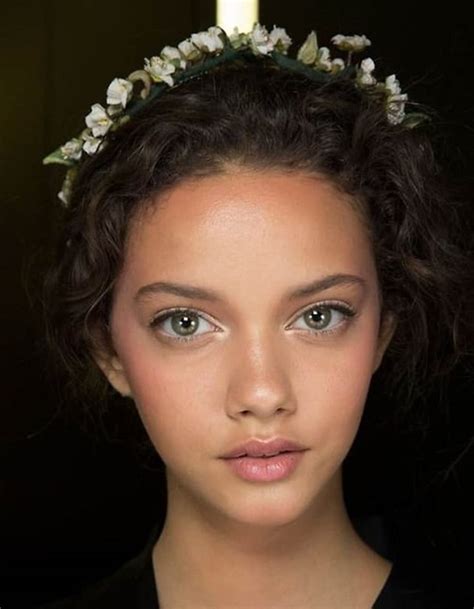 Best Makeup For Black Hair Green Eyes Saubhaya Makeup