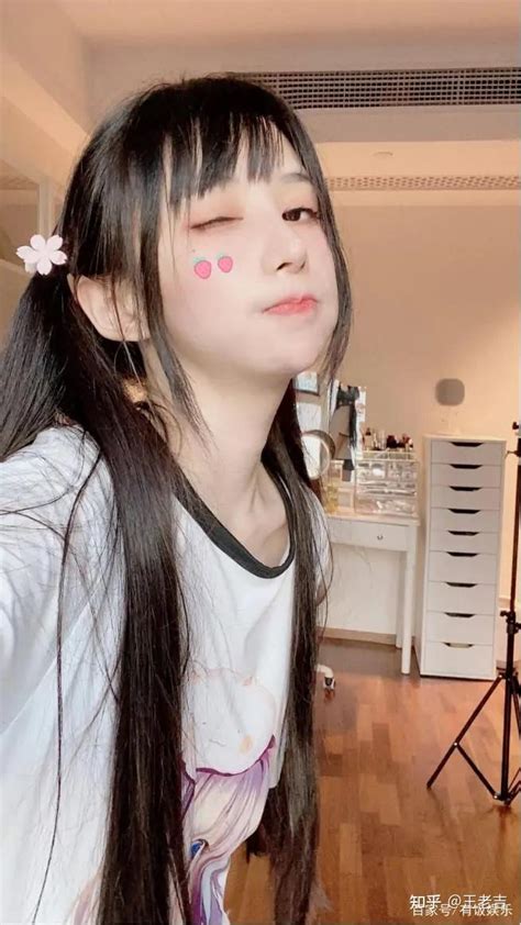 如何评价抖音lo娘豆花花，蔡萝莉，小柔， 知乎