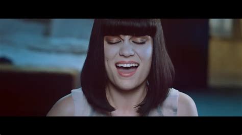Jessie J Who You Are Official Video Vbox7