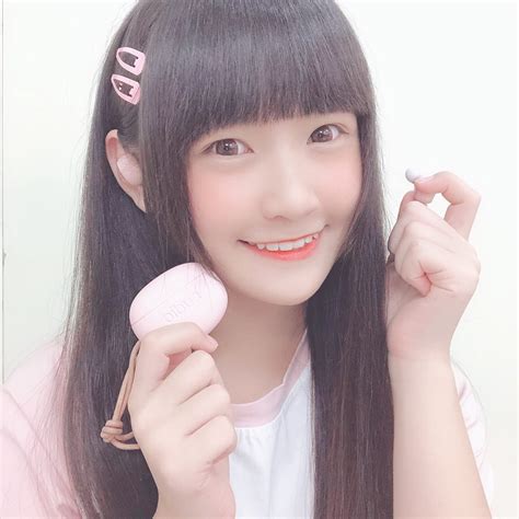 15歲超嫩妹「王翊珊」甜萌氣質彷彿初戀一樣，網友紛紛大喊：「讓哥哥好好疼愛！」 Peekme