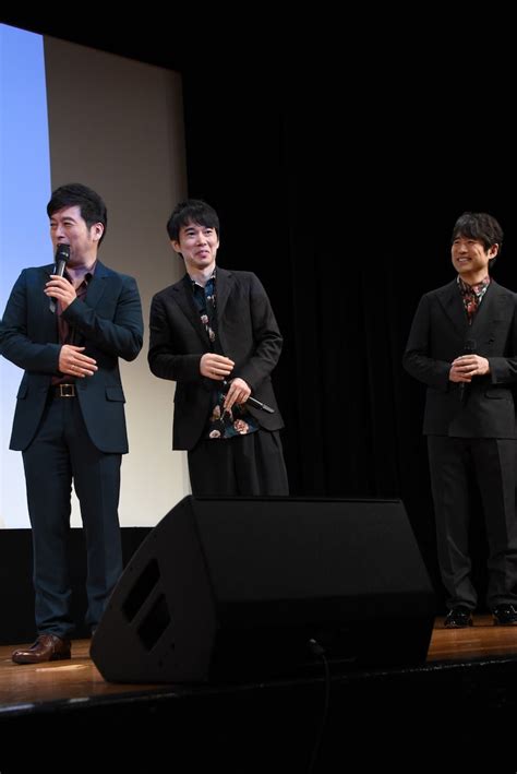 左から黒沢薫、北山陽一、酒井雄二。 太賀と吉田羊がゴスペラーズの生歌に感動、「母さんがどんなに僕を嫌いでも」完成披露 [画像・動画