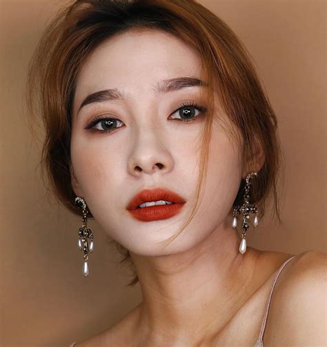 Top 5 Màu Son đẹp Nhất Cho Làn Da Ngăm