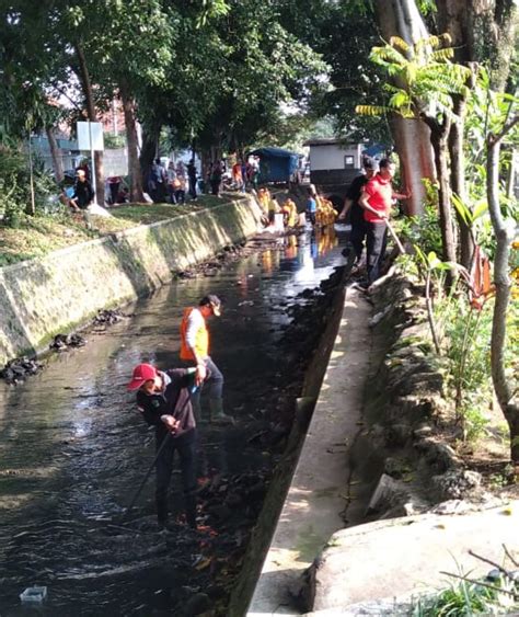 Perangi Sampah Dan Salah Satu Langkah Antisipasi Banjir Pemerintah