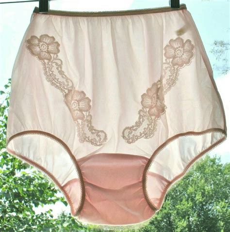 Pin Auf Panties