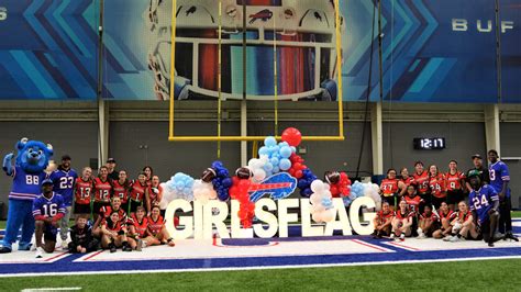 Bills Welcome Over 1 000 Participants For High School Girls Flag