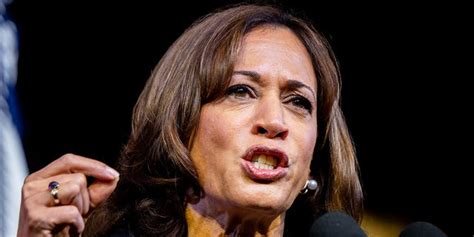 Kamala Harris Says She Cant Wait To End Senate Filibuster If