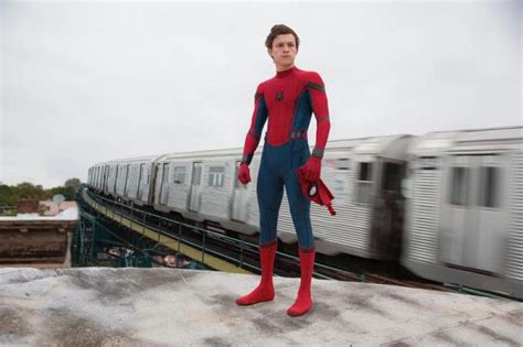 映画 スパイダーマン ホームカミング 3代目スパイダーマン Spiderman Homecoming きらきらペリー