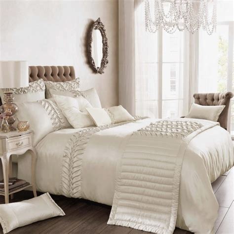 15 Luxury Beddings Get The Highest Quality For Your Peaceful Sleep