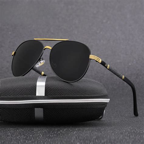 Vintage Pilot Polarized Men Sunglasses Square Frame Brand Design Car