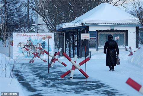 Inside Alexei Navalnys Hellhole Penal Colony Soviet Era Polar Wolf