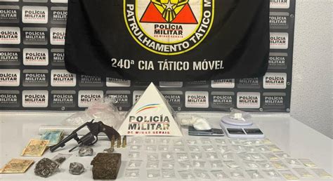 Pm Prende Homem De 20 Anos Com Cocaína Maconha Crack Revolver E