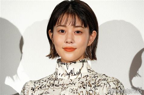 画像1 22 高畑充希、謎の“型取り中”ショットに「ビックリした」「面白すぎ」の声 モデルプレス
