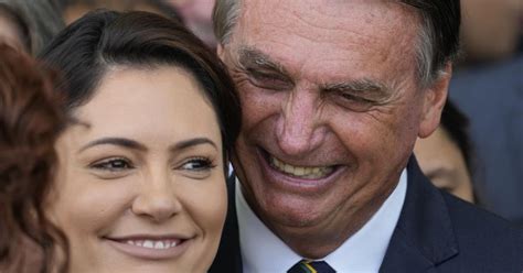 Brazil Jewels Given By Saudi Arabia And Seized To Bolsonaros Wife