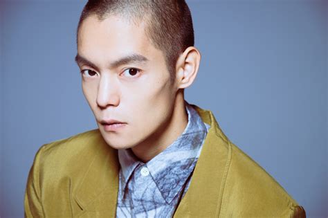 窪田正孝「今はモノに興味なし。家の中はすっからかんで人間関係も断捨離中です」 著名人 Leon レオン オフィシャルwebサイト