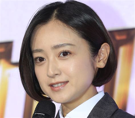 安達祐実、再婚8年目で別居 写真家夫との生活は冷え込み、母親と行動を共に 芸能速報ちゃんねる