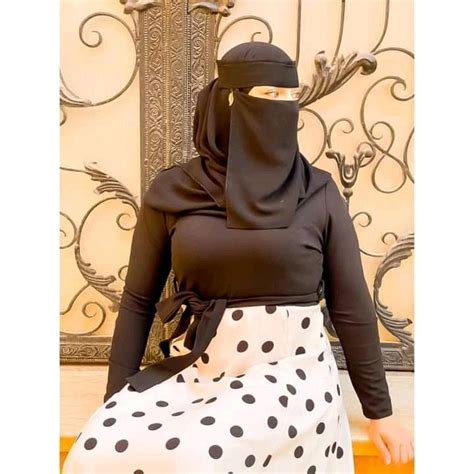 Arab Girls Muslim Girls Arab Ladies Girls Dp Beautiful Iranian