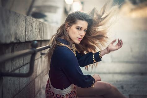 Looking At Viewer Women Model Face Long Hair Thighs Women