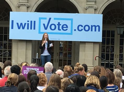 Chelsea Clinton Swings By Wellesley College The Swellesley Report
