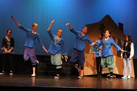 Drama Lakeside School