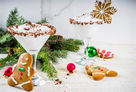 The Ultimate Holiday Cookie And Cocktail Pairing For Your Cookie Swap